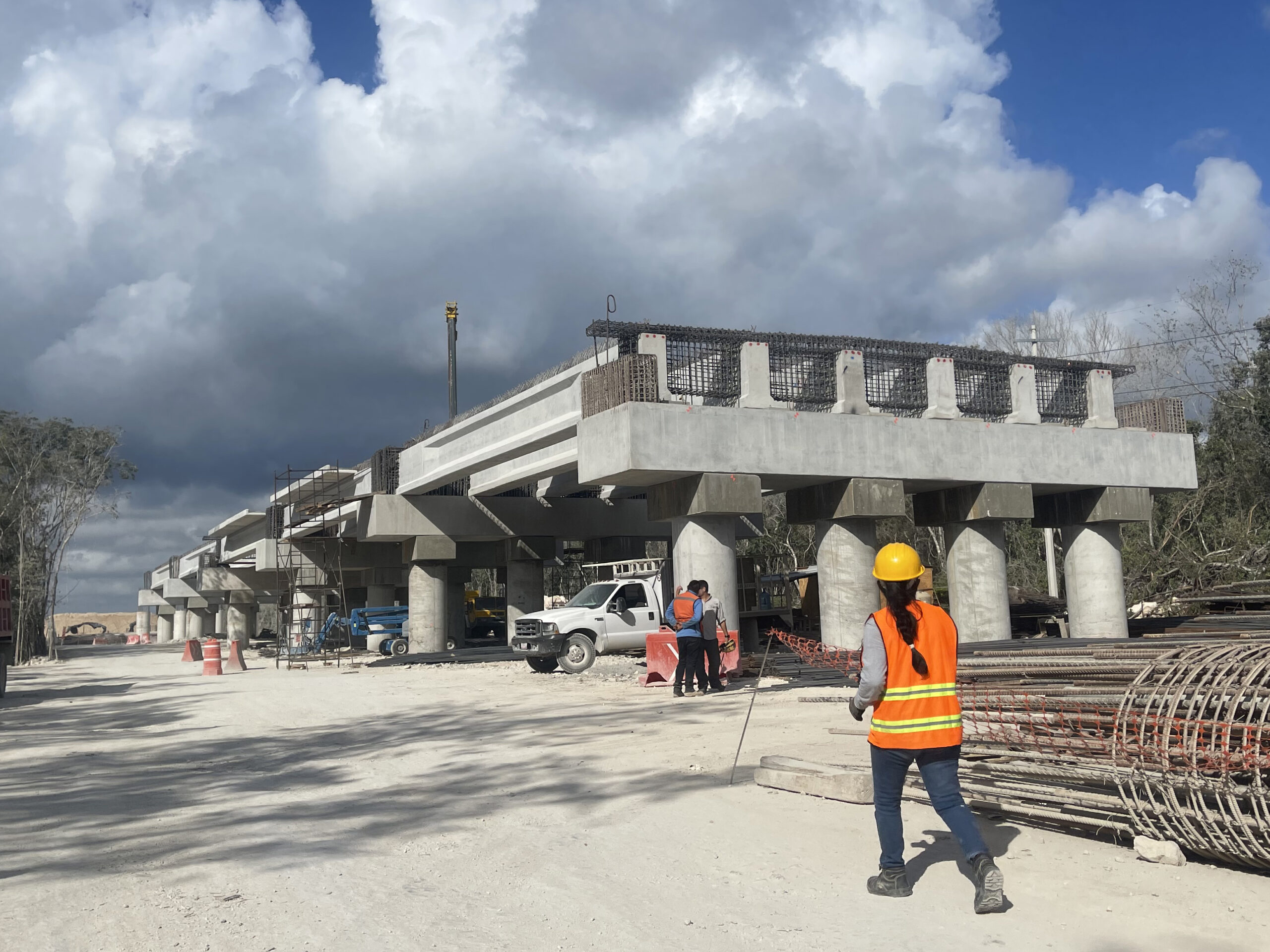 Tren Maya tiene 11 puntos de riesgo de colapso y hundimientos; obras en ...